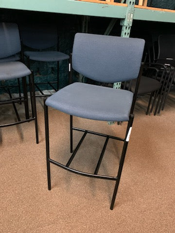 Steelcase Player Guest Stool – Office Alternatives